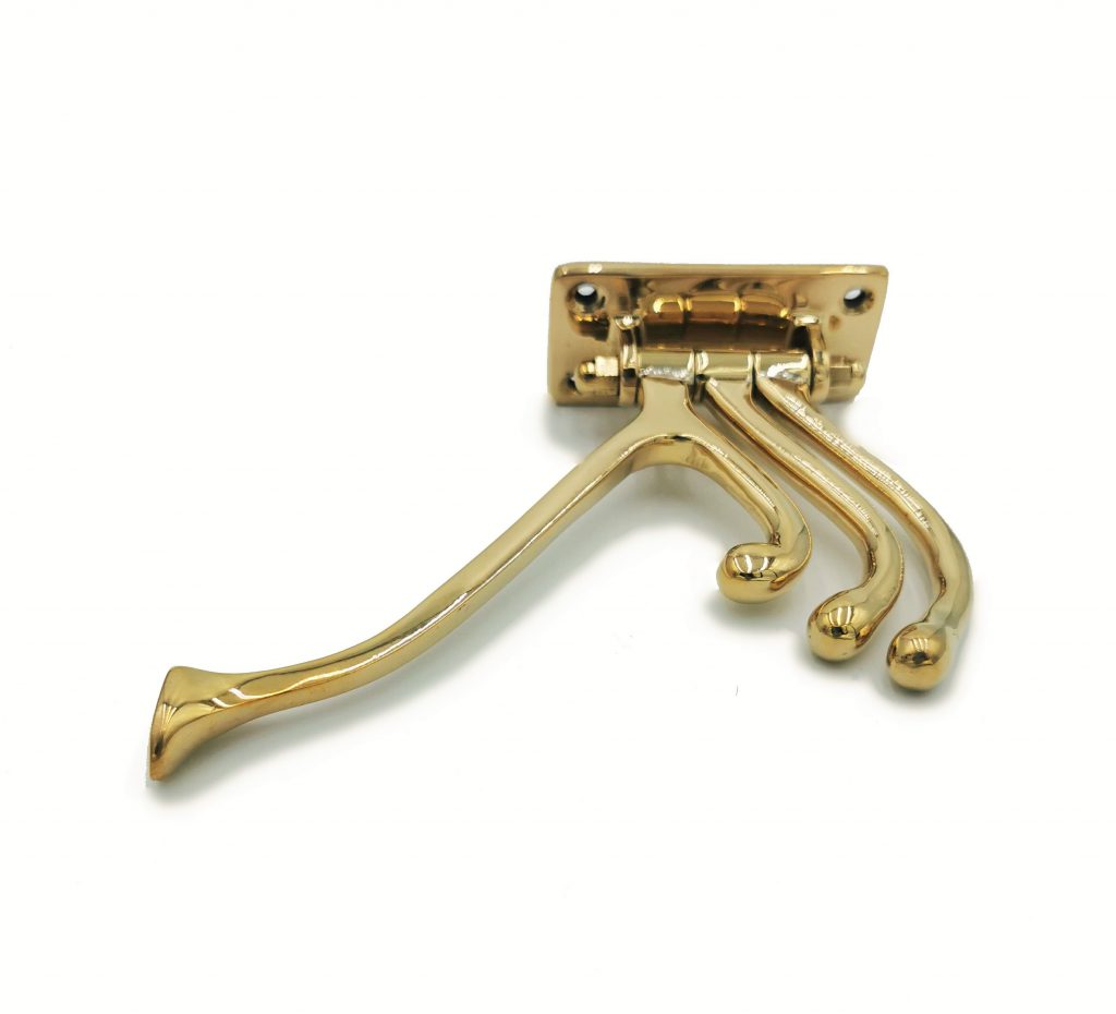 Colgador Perchero Plegable de Pared Latón | Nauticalmania